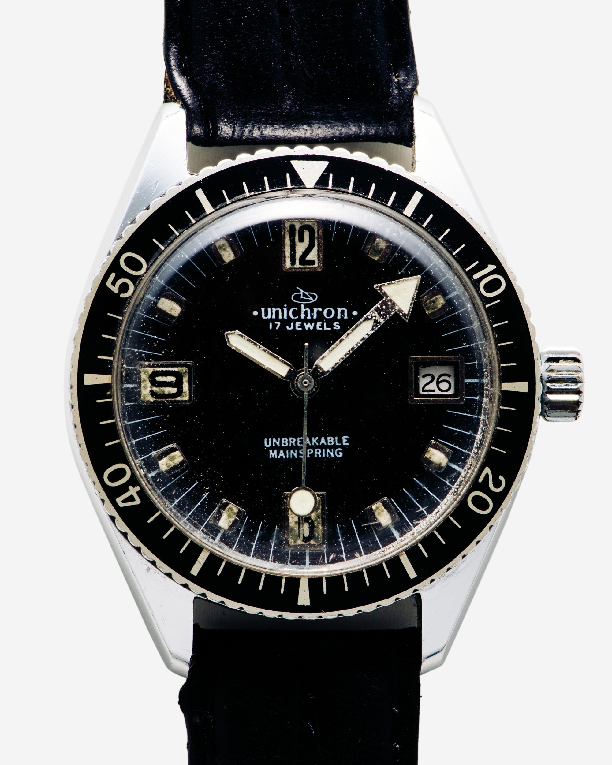 Unichron Model 29C UT Diver Watch 37mm Manual Wind